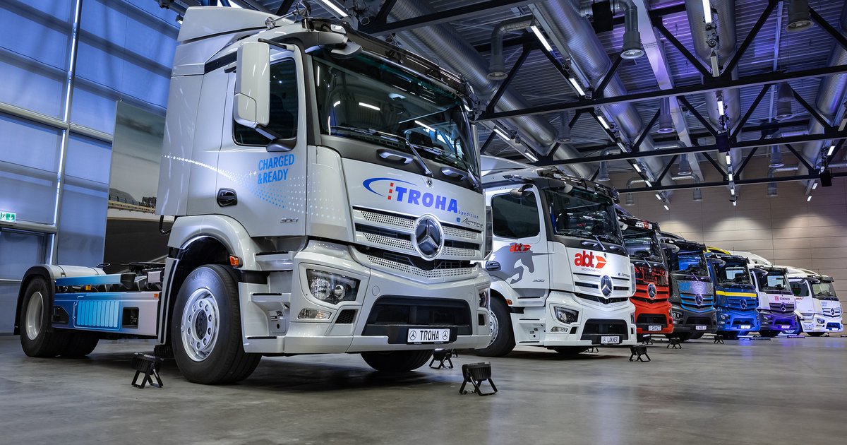 Electrification of plant logistics at the Mercedes-Benz plant in Wörth ...