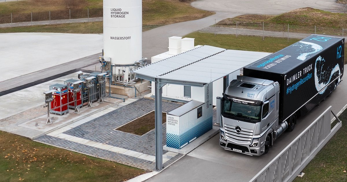 Safe, Fast and Simple: Daimler Truck and Linde Set New Standard for ...