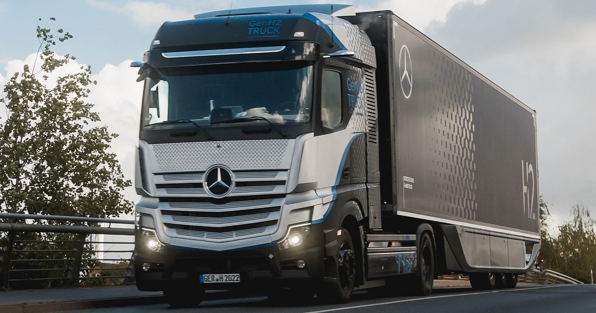 Daimler Truck demonstrates practicality of hydrogen trucks at the IAA ...