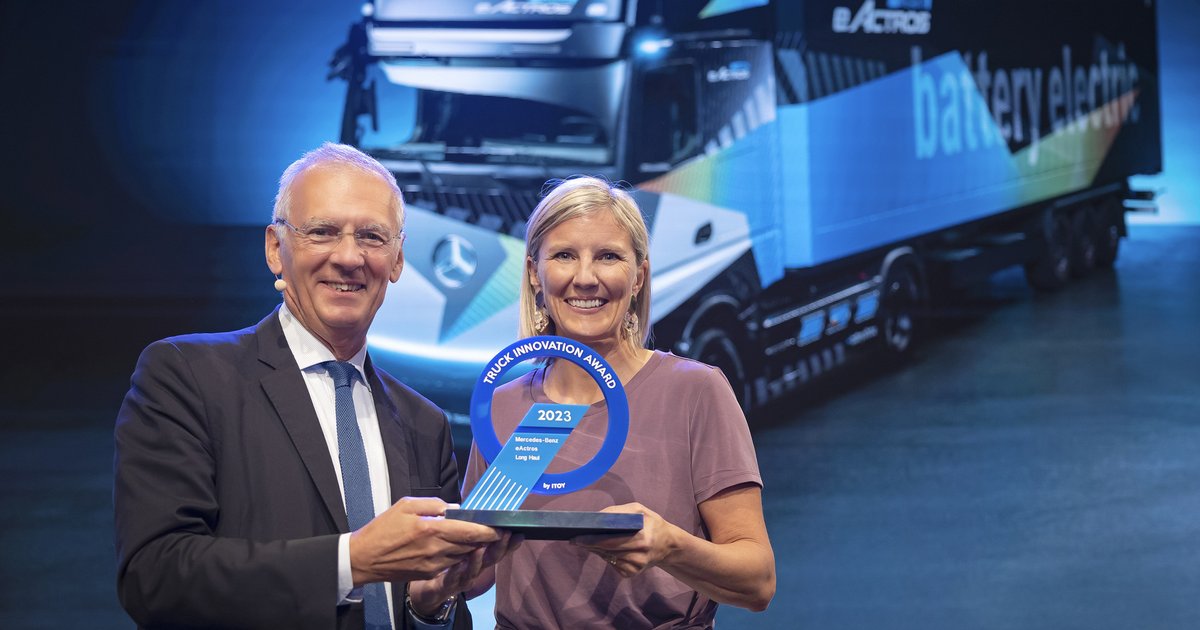 Mercedes-Benz eActros LongHaul mit dem „2023 Truck Innovation Award ...