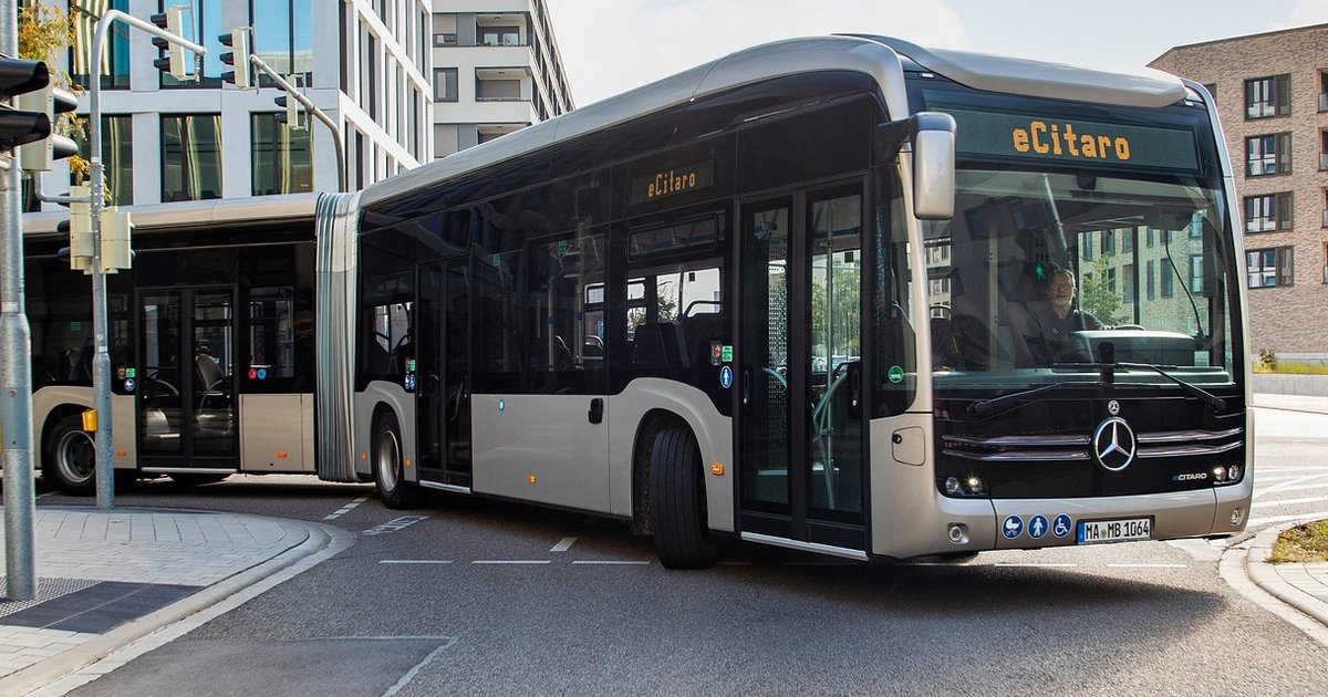 Large eCitaro order for Daimler Buses from Hamburg | Daimler Truck